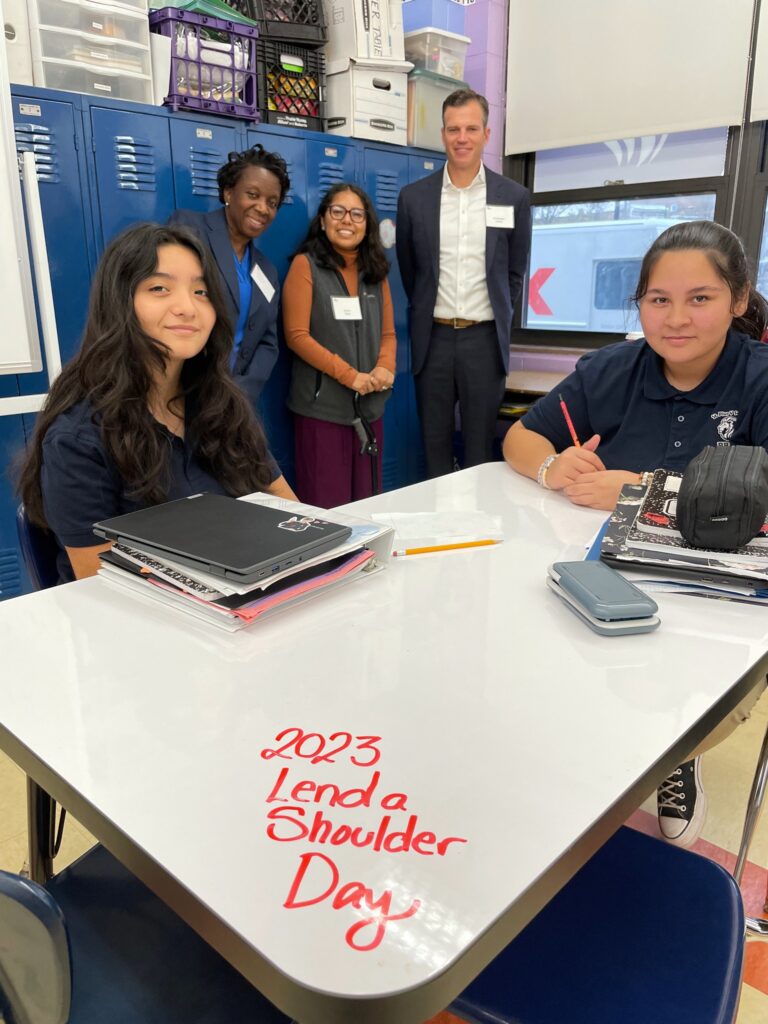 Lend a Shoulder Day – Big Shoulders Fund