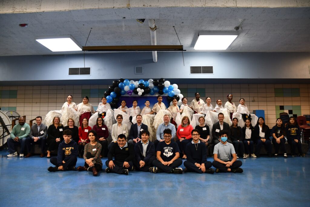 Lend a Shoulder Day – Big Shoulders Fund